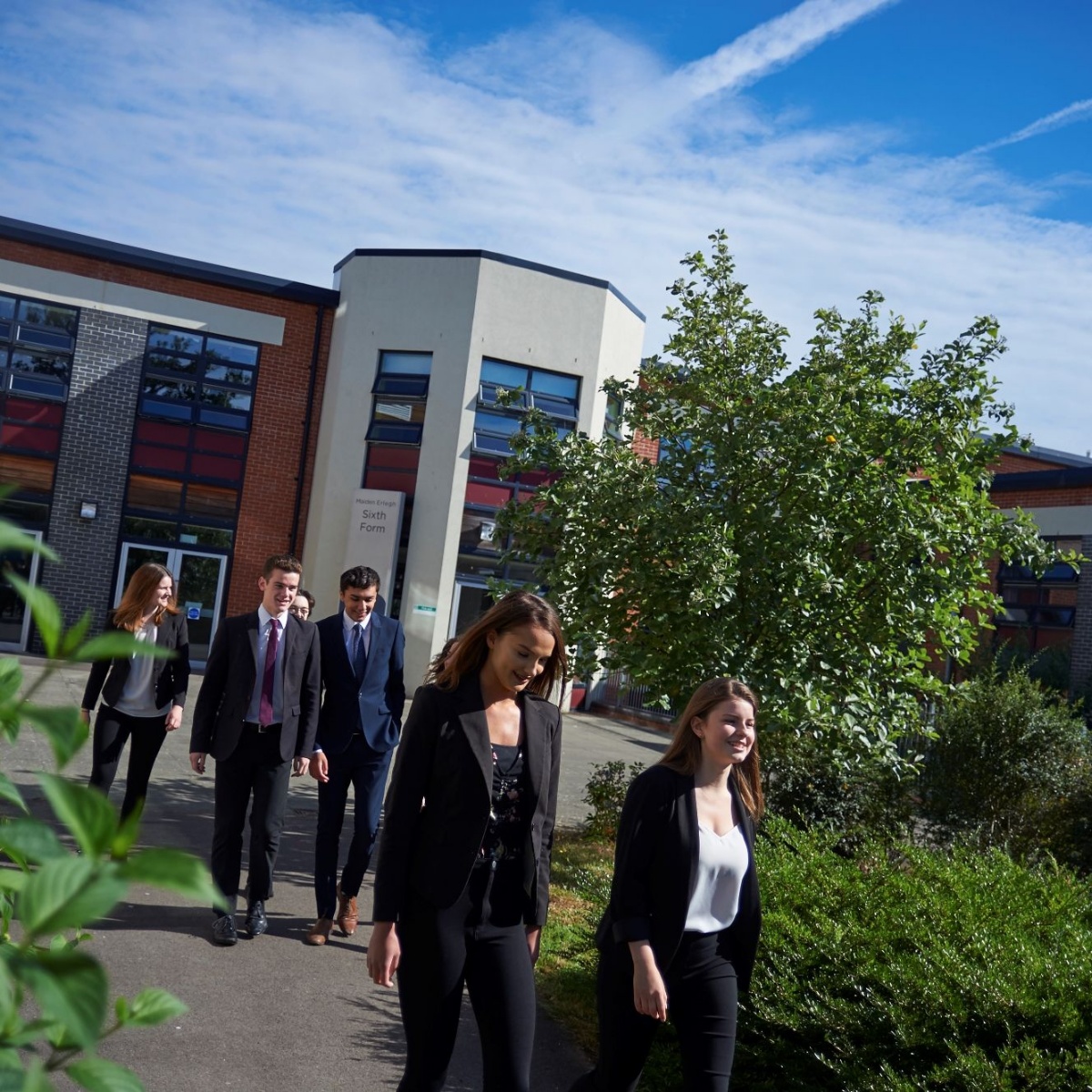 Maiden Erlegh School - We are now accepting applications from external ...